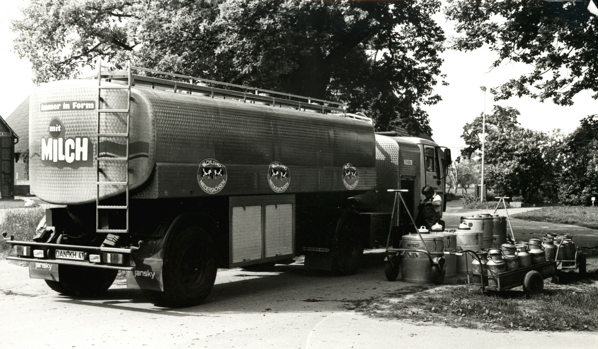 Wendland-Archiv - Milchwagen